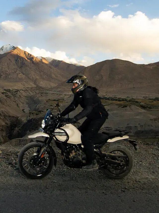 KTM 1390 Super Duke R Unveiled